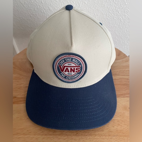 Vans | Accessories | Vans Snapback Hat | Poshmark